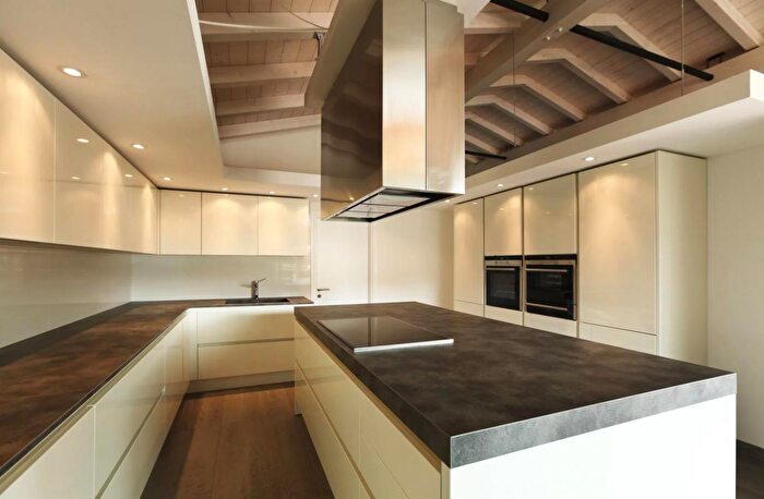 Appartement 4 pièces à vendre à Enghien-les-Bains