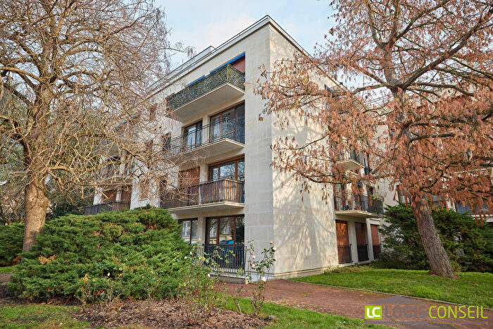Appartement à vendre - Châtenay-Malabry, Petit Chatenay, Voltaire, Croix Blanche - 3 pièces - 2 chambres