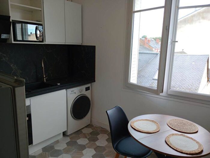 Appartement à louer - Centre-Halles Carnot, Limoges - 1 pièce