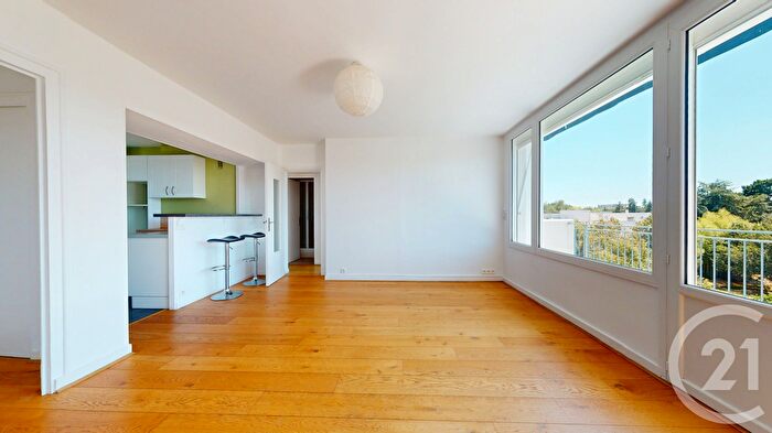 Appartement 4 pièces à Nantes, Sainte-Thérèse, Rond-Point de Vannes, à vendre
