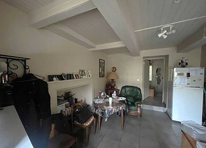 Appartement à vendre - Caussade - 2 pièces - 1 chambre