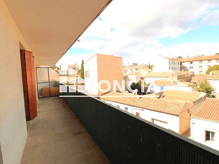 Jardins de la Fontaine, Nîmes : Appartement 2 pièces à louer