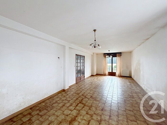 Maison à vendre - Martigné-Ferchaud - 5 pièces - 3 chambres