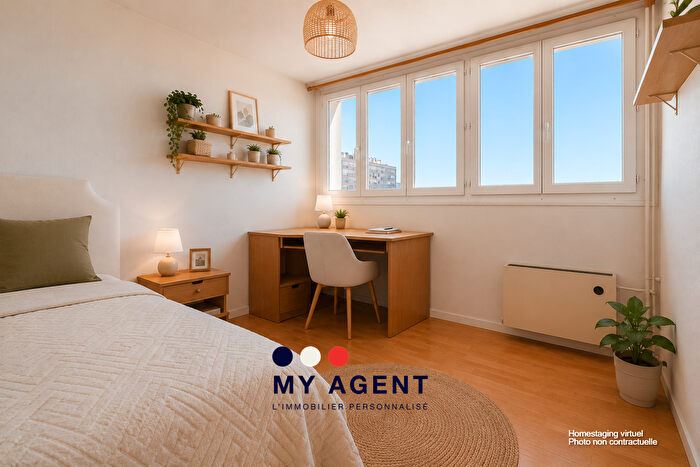 Montreuil, Bas Montreuil, Bobillot : Appartement 5 pièces à vendre
