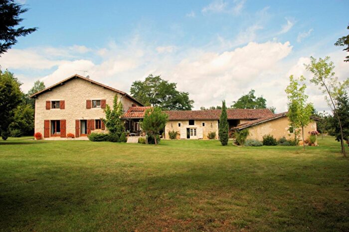 Maison 8 pièces à vendre à Jegun