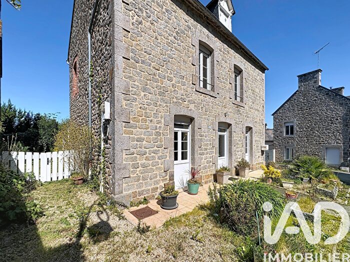 Maison à vendre - Baguer-Morvan - 5 pièces - 4 chambres
