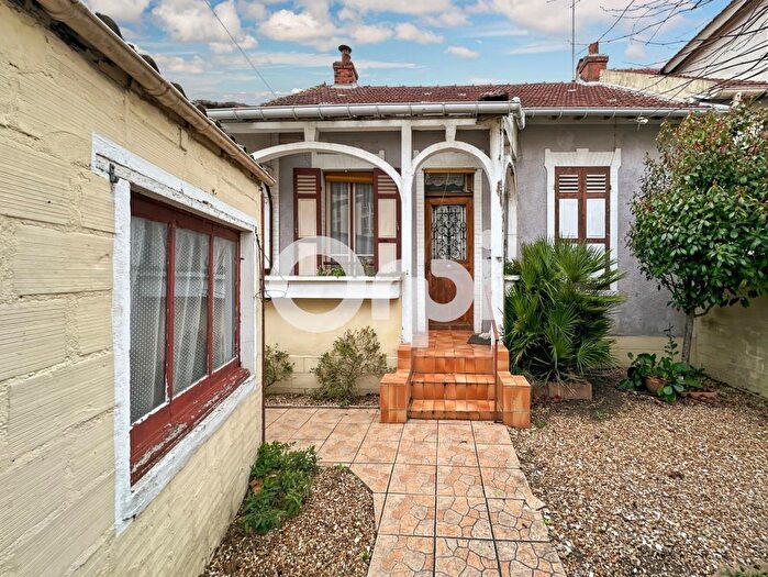 Maison à vendre - Mantes-la-Ville, Louise Michel - 2 pièces - 1 chambre