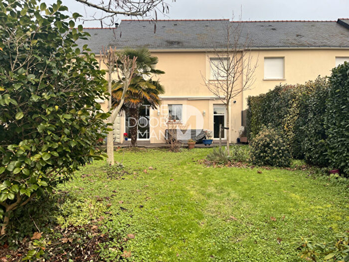 Maison à vendre - Trélazé - 5 pièces - 4 chambres