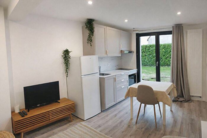 Appartement 1 pièce à louer à Clairieres, Verneuil-sur-Seine