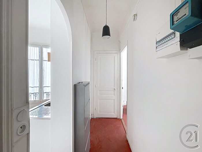Nice, Saint-Sylvestre : Appartement 1 pièce à louer
