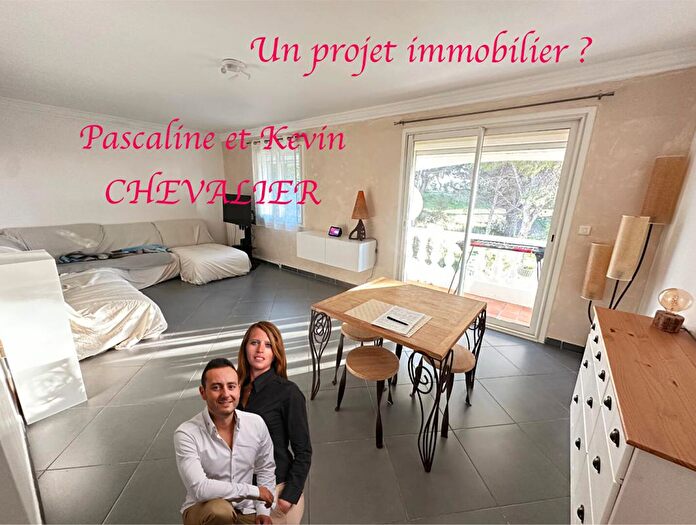 Appartement à louer - Martigues, Croix-Sainte, Mas de Pouane, Saint-Jean - 3 pièces - 2 chambres