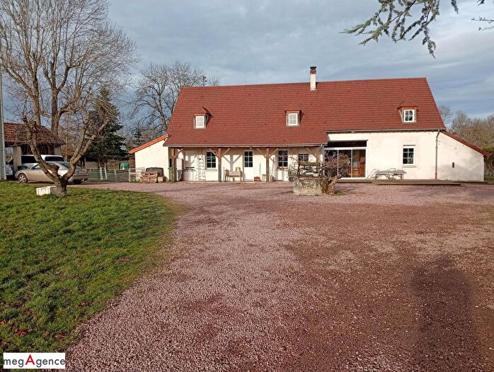 Périgny : Maison 6 pièces à vendre