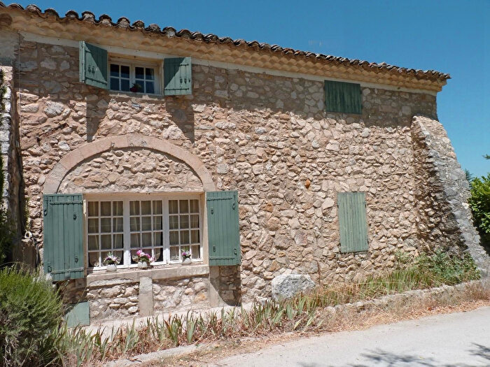 Maison 10 pièces à vendre à Eygalières