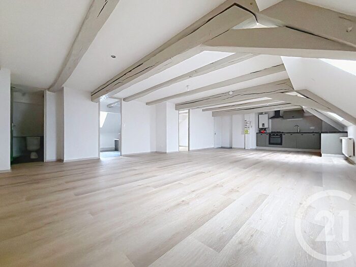 Appartement à louer - Héricourt - 4 pièces - 3 chambres