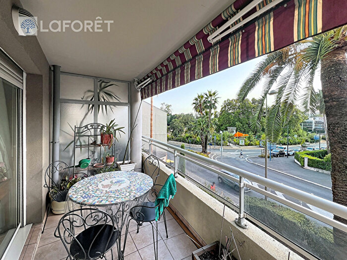 Appartement 4 pièces à vendre - Cagnes-sur-Mer, Les Bréguières