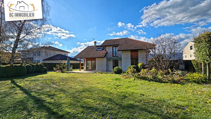 Maison à louer - Prévessin-Moëns - 6 pièces - 4 chambres