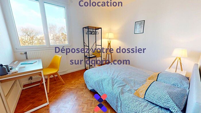 Appartement à louer - Point du Jour, Lyon ème arrondissement - 6 pièces - 5 chambres