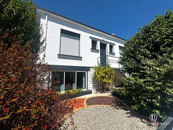 Maison 11 pièces à vendre à Sallertaine
