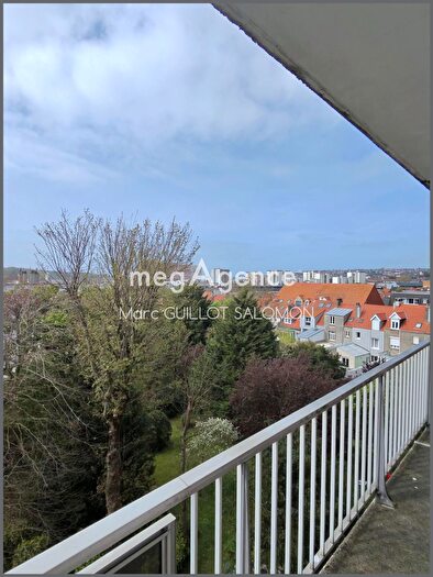 Appartement 4 pièces à vendre - Boulogne-sur-Mer, Saint-Pierre