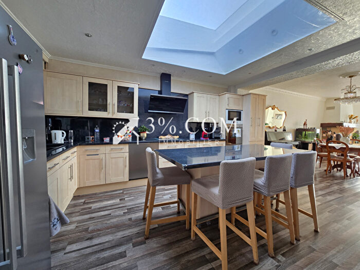 Maison à vendre - Tourcoing, Brun Pain, Francs, Clinquet - 6 pièces - 5 chambres