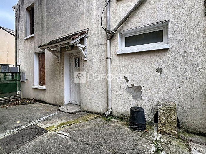 Maison à vendre - Saint-Martin-du-Tertre - 4 pièces - 3 chambres