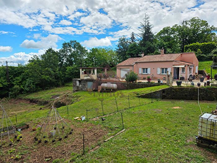 Maison 4 pièces à Courry, à vendre
