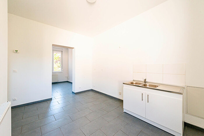 Maison 5 pièces à Maubeuge, Sous-le-Bois, à vendre