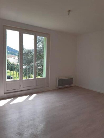 Sainte-Foy-l'Argentière : Appartement 3 pièces à louer