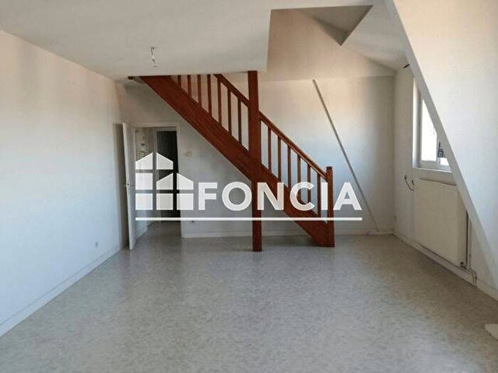 Appartement à louer - Charlemagne, Thionville - 2 pièces - 1 chambre