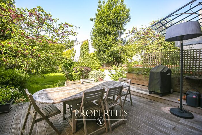 Maison 8 pièces à vendre à Fontenay-sous-Bois, Proche Bois de Vincennes, Rer A