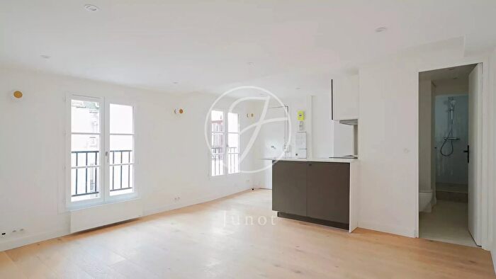 Appartement à vendre - Paris e , Sainte-Avoye - 1 pièce