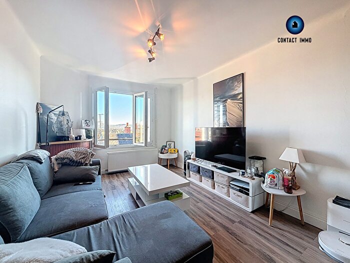 Appartement à vendre - Brive-la-Gaillarde - 3 pièces - 2 chambres