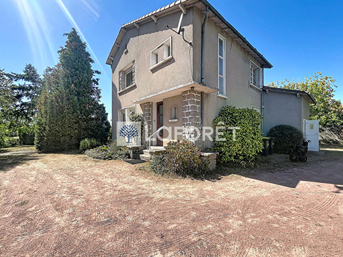Maison 7 pièces à vendre à Bressuire, Malabry, Bois d'Anne