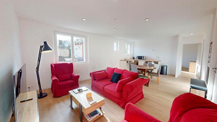 Appartement à vendre - Nemours, Centre-ville - 3 pièces - 1 chambre