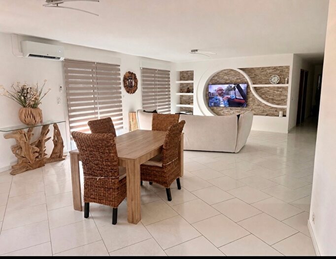 Maison 4 pièces à vendre à Giffaumont-Champaubert