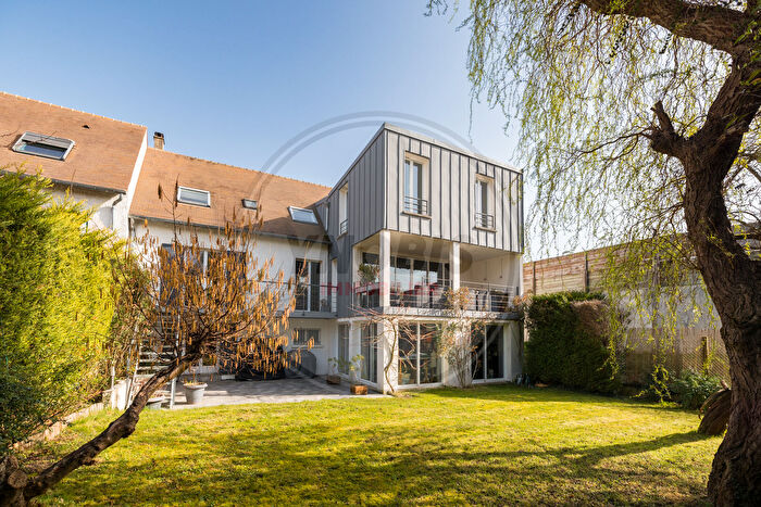 Maison à vendre - Verneuil-sur-Seine, Les Hauts de Verneuil, Les Coteaux de Verneuil, Côte Narbonne - 11 pièces - 7 chambres