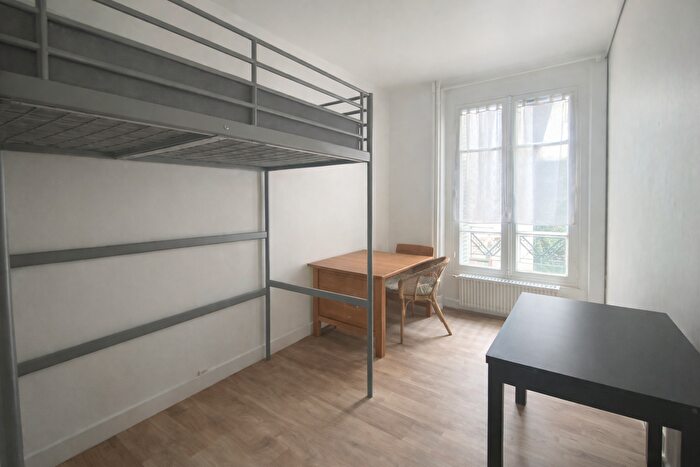 Appartement à louer - Paris e , Georges Brassens - 1 pièce