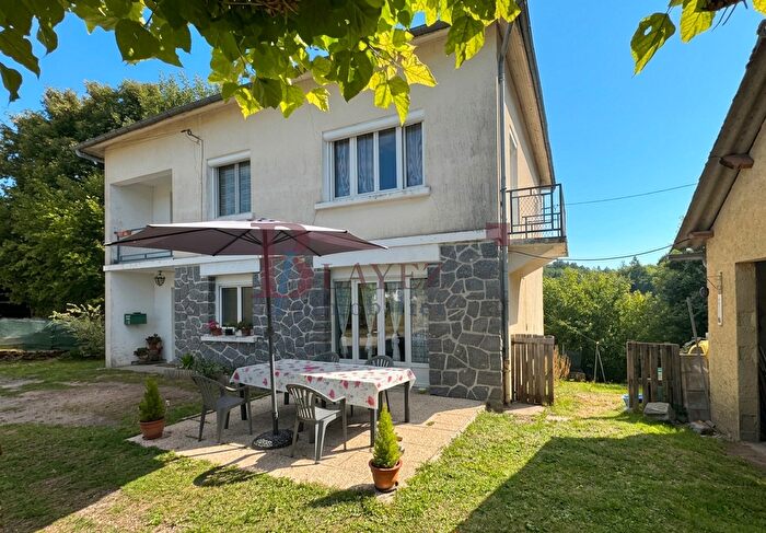 Maison 5 pièces à vendre à Corrèze