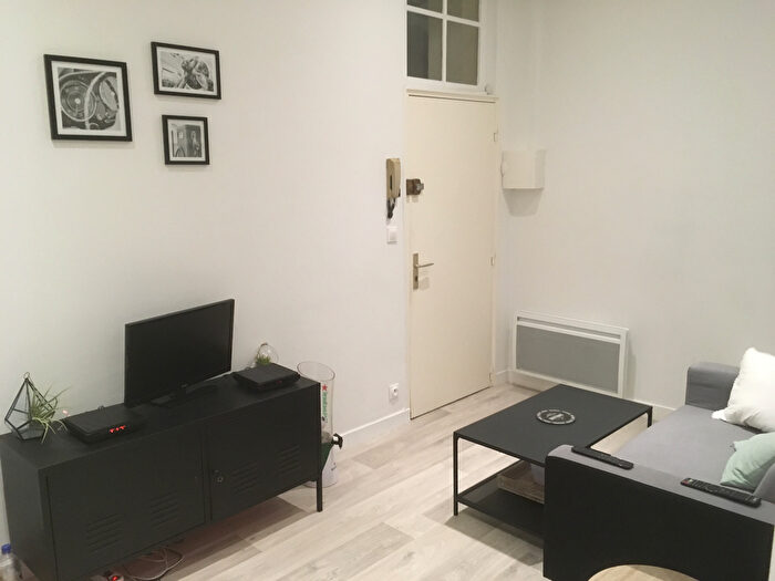 Appartement à louer - Angers, Centre-ville, La Fayette - 1 pièce - 1 chambre