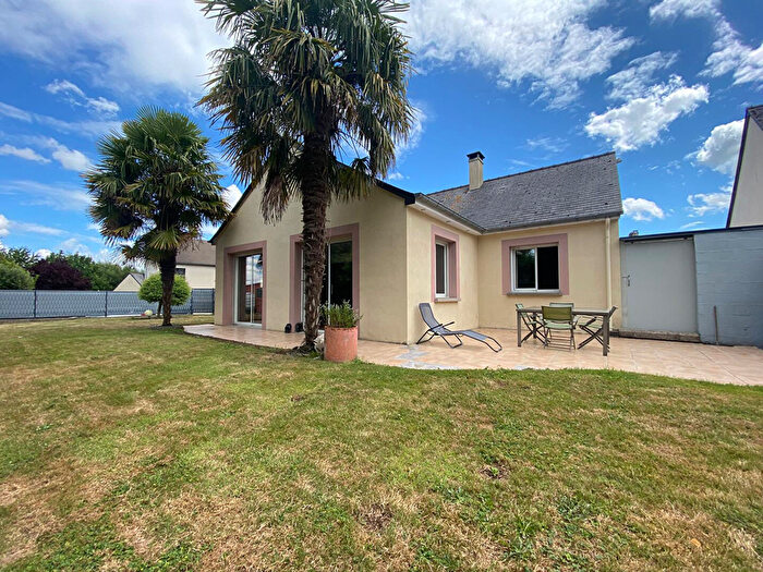 Maison à vendre - Saint-Georges-Buttavent - 5 pièces - 3 chambres