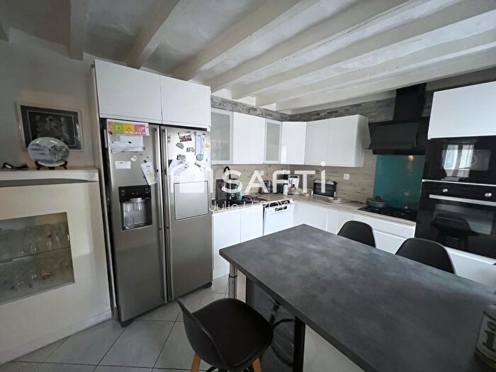 Maison à vendre - Saint-Christophe-en-Champagne - 6 pièces - 4 chambres