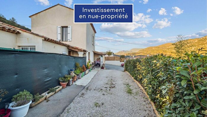 Maison à vendre - Carros - 4 pièces - 3 chambres