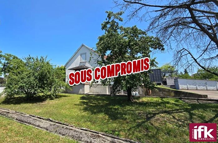 Maison à vendre - Colmar - 5 pièces - 3 chambres