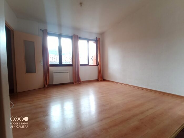 Appartement 4 pièces à Saint-Pons-de-Thomières, à louer