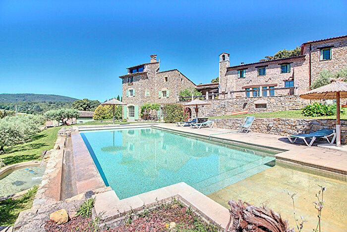 Maison à vendre - Ampus - 14 pièces - 8 chambres