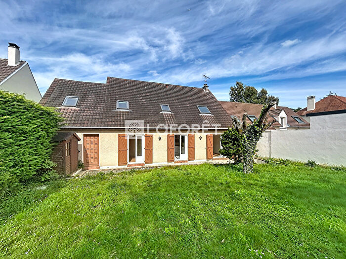 Maison 7 pièces à vendre à Orgeval