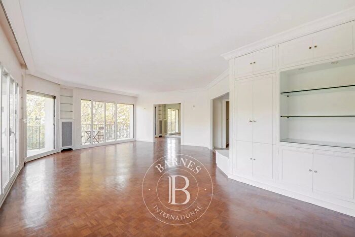 Appartement 6 pièces à Neuilly-sur-Seine, Parc de Neuilly, à louer