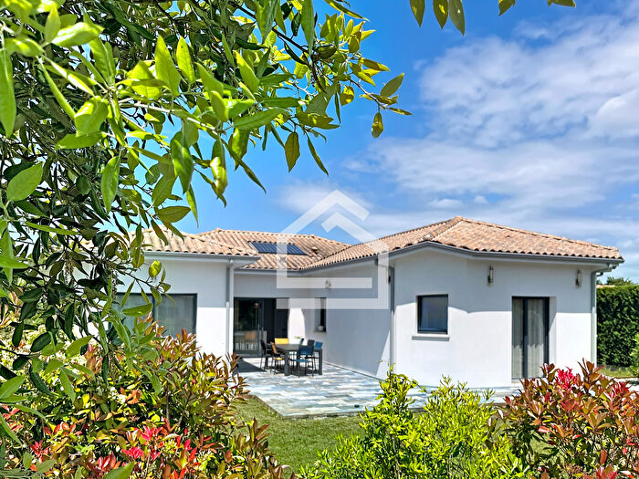 Maison 7 pièces à vendre à Hourtin