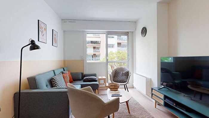 Appartement à louer - Nansouty, Saint Genès, Bordeaux - 6 pièces - 5 chambres