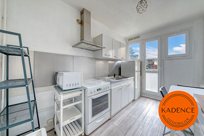 Appartement à vendre - Quartiers Nord-Ouest, Villejean - 4 pièces - 4 chambres